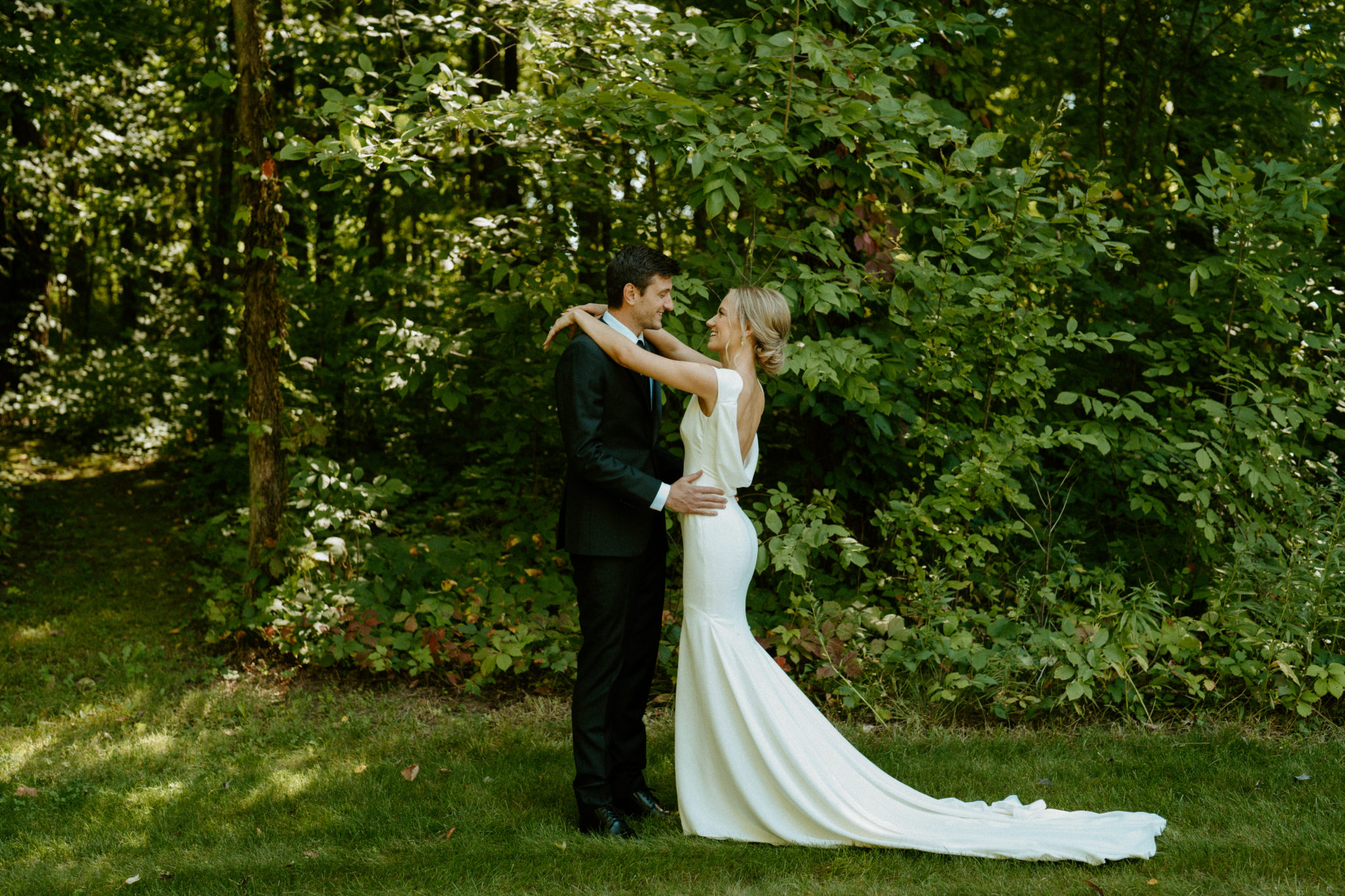 Michigan Wedding | Darcee + Alex - boyfromthemitten.com